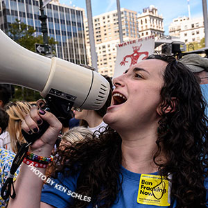 LAURA SHINDELL | Food & Water Watch